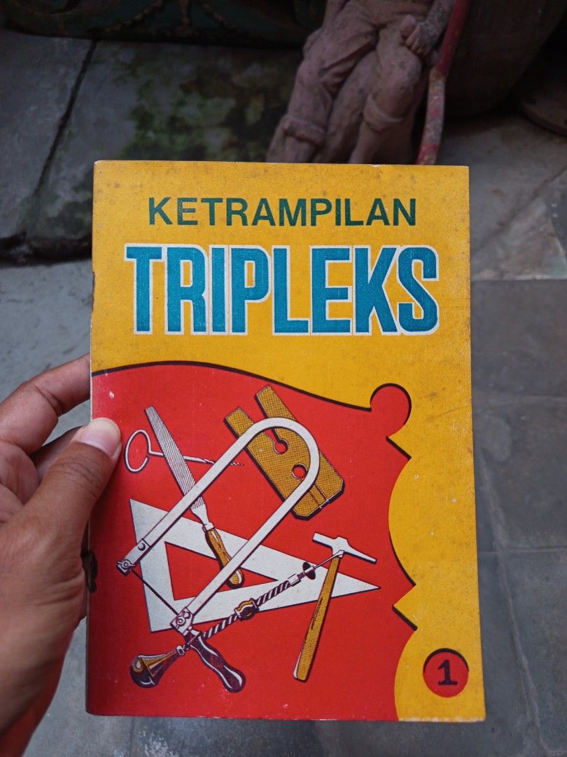 Buku Jadul Aneka Tips dan Trik Ketrampilan Tripleks, Buku & Alat Tulis, Buku di Carousell