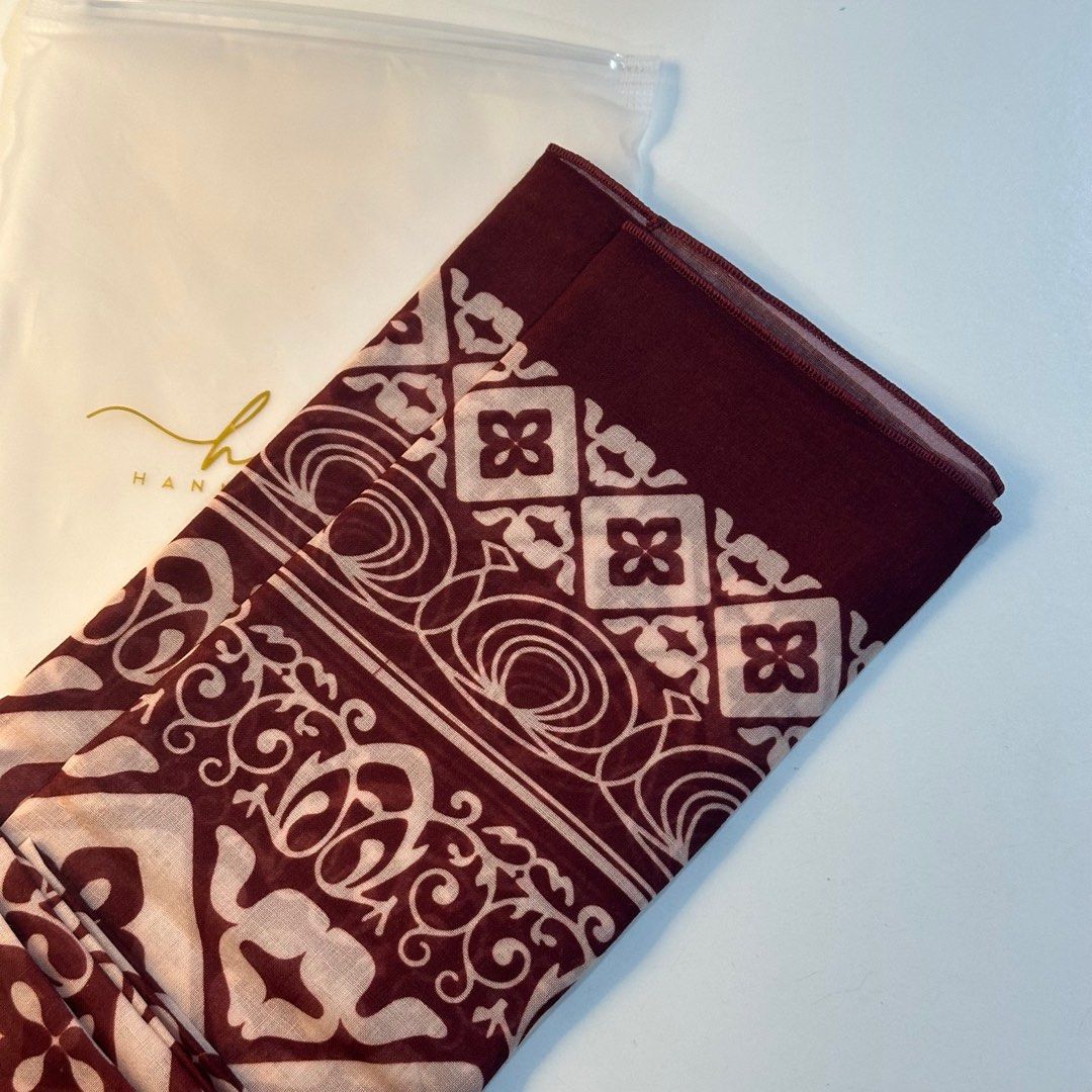 Hnnvella Begum in Ruby, Women's Fashion, Muslimah Fashion, Hijabs on ...