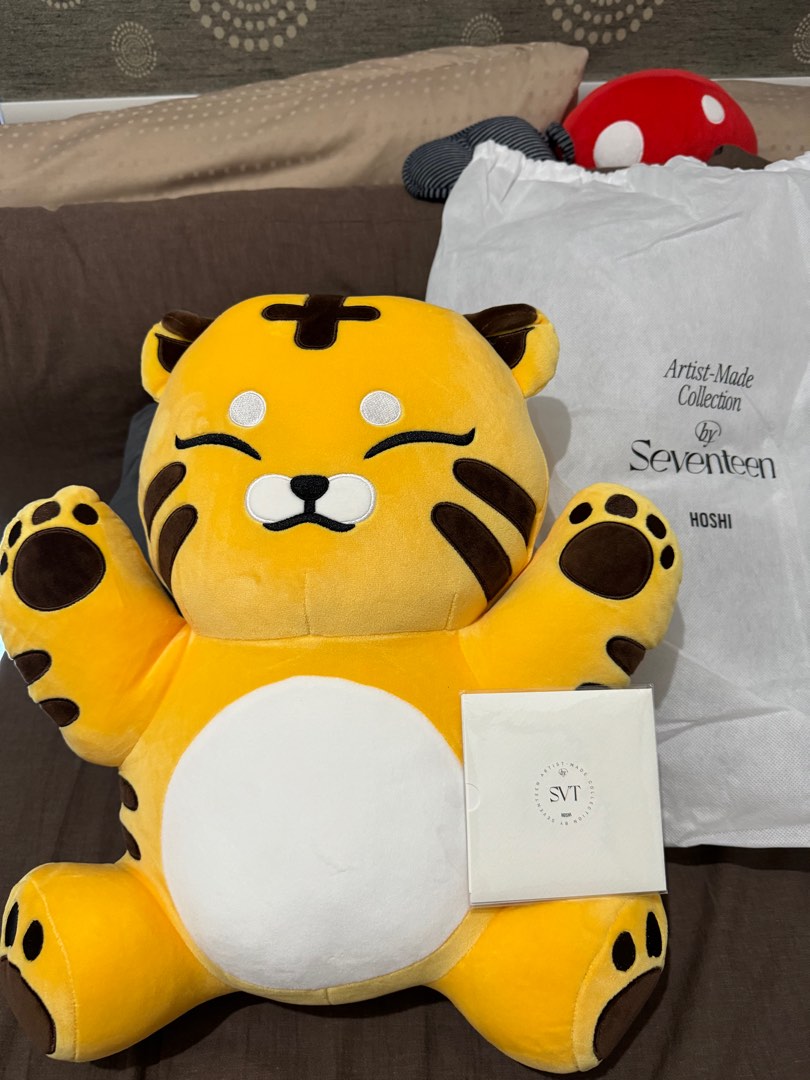 Hoshi Tamtan Seventeen Artist Made Collection, Hobbies & Toys ...