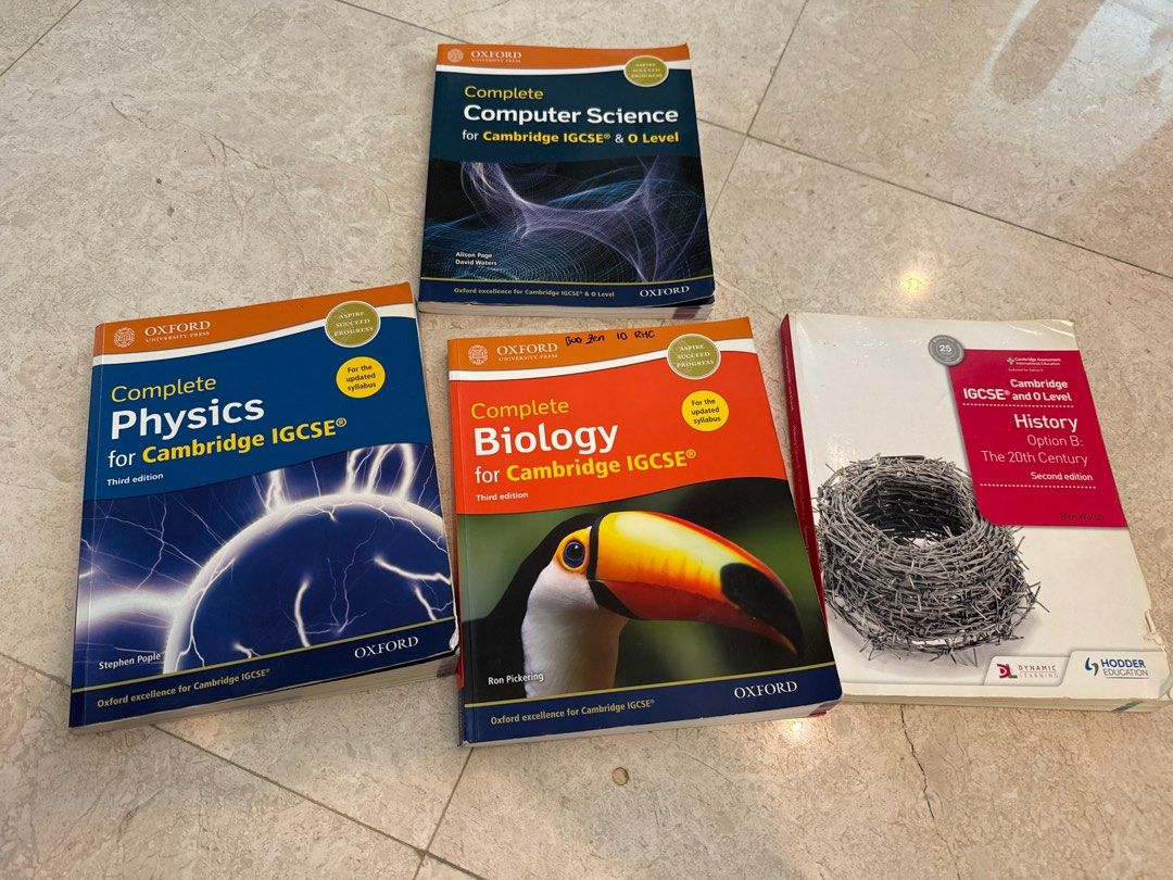 Igcse books, Hobbies & Toys, Books & Magazines, Textbooks on Carousell