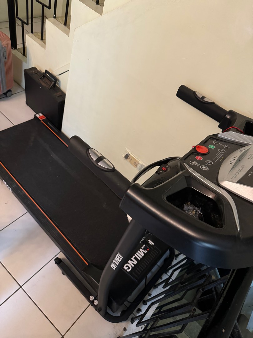 Kemling M12 Treadmill, Sports Equipment, Exercise & Fitness, Cardio ...