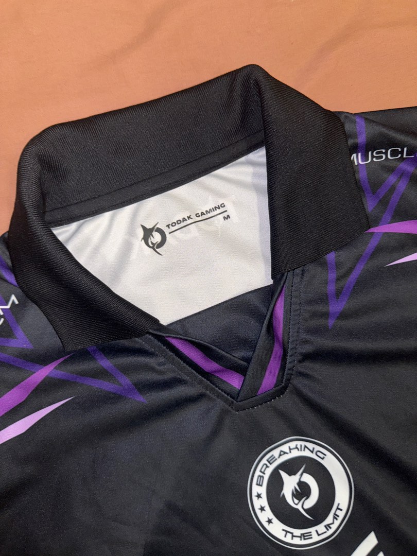 Original Todak Gaming jersey, Men's Fashion, Activewear on Carousell