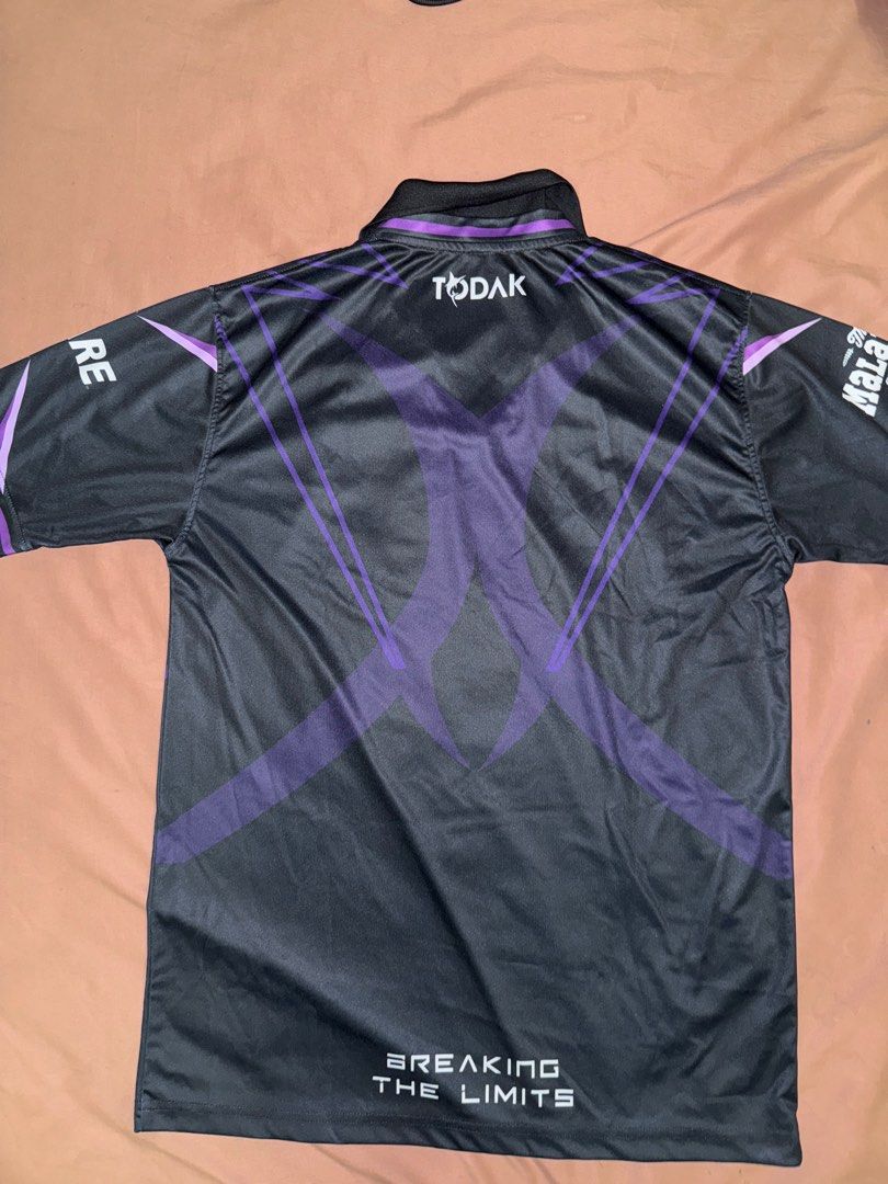 Original Todak Gaming jersey, Men's Fashion, Activewear on Carousell