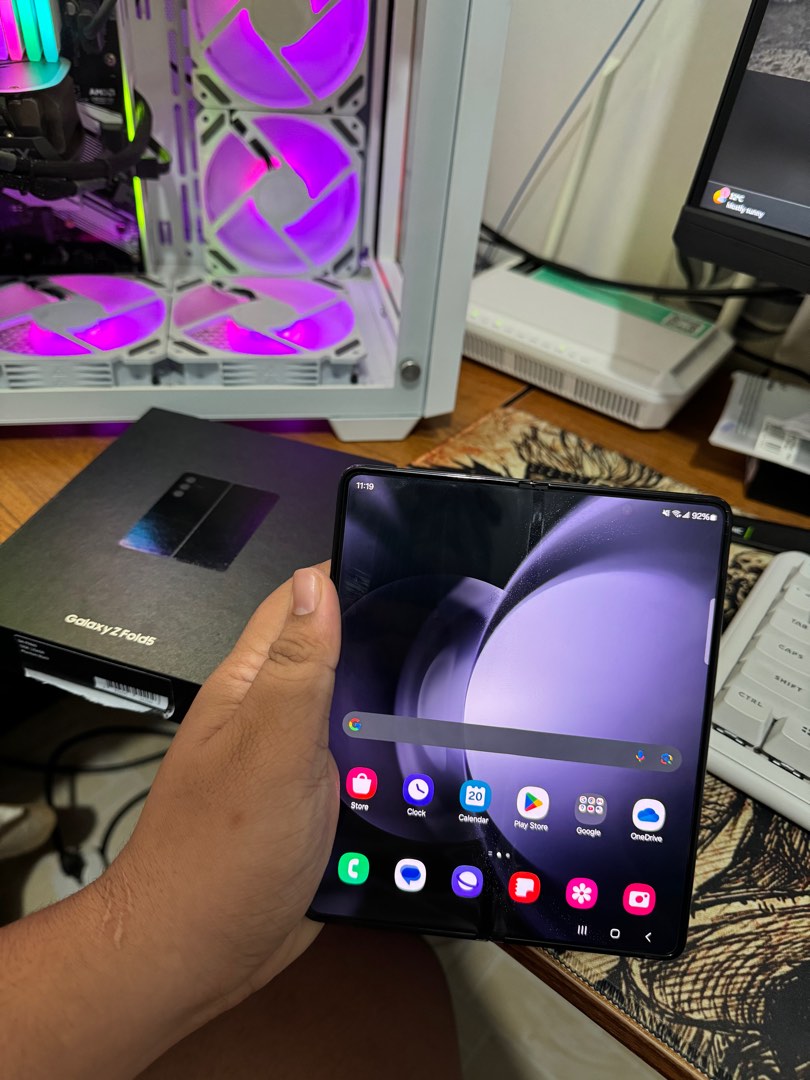 Samsung Z Fold 5 256gb openline complete, Mobile Phones & Gadgets ...