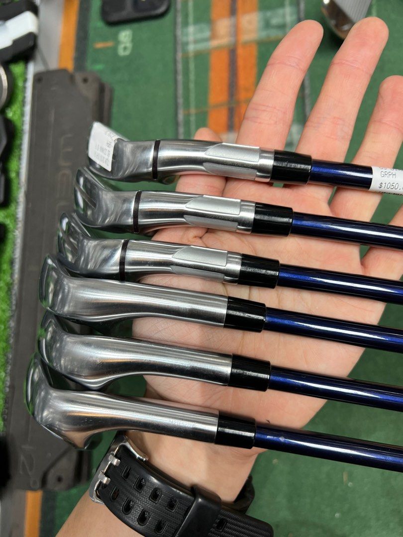 TaylorMade Qi10 6-A (6pc) Irons [With Diamana R Graphite Shaft Attached ...