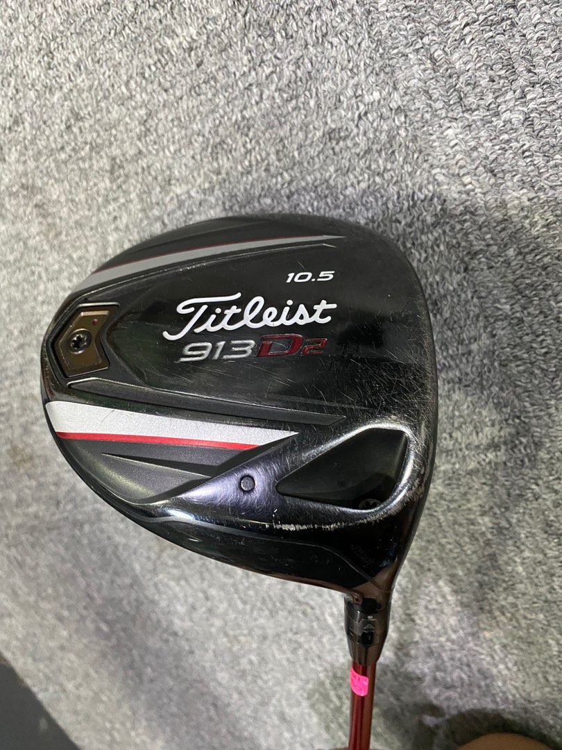 Titleist 913 D2 Driver, Sports Equipment, Sports & Games, Golf on Carousell