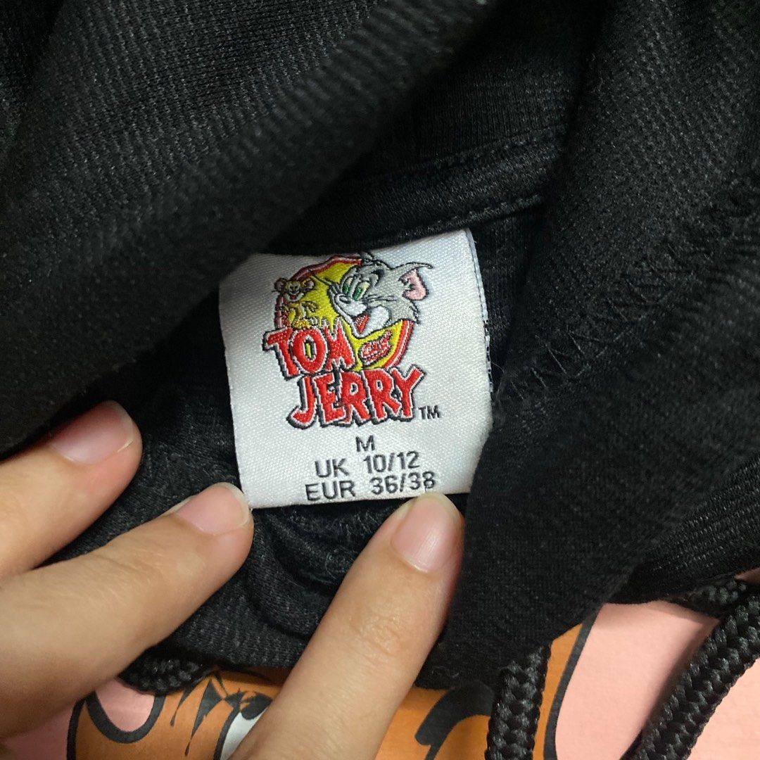 Tom & Jerry Hoodie by GMAX, Men's Fashion, Tops & Sets, Hoodies on Carousell