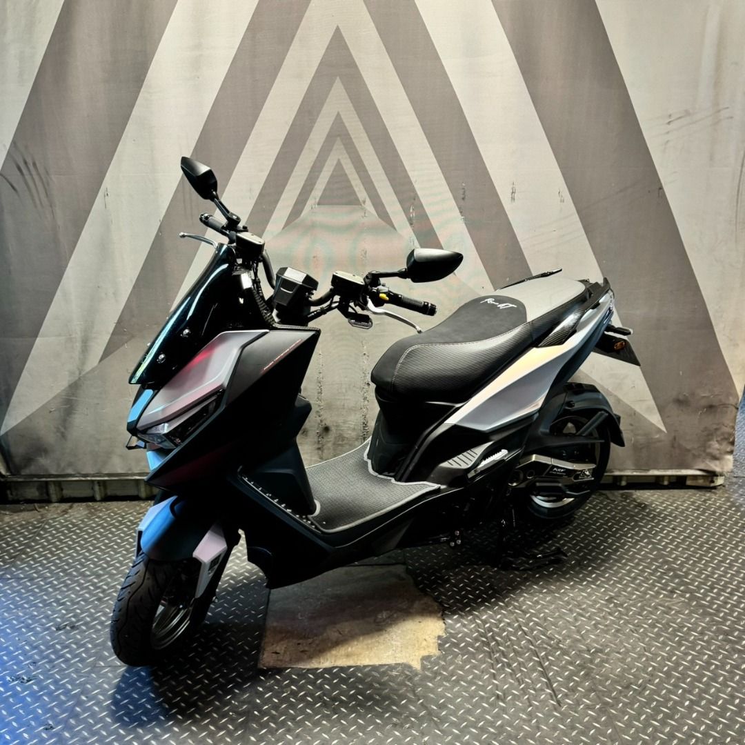 【保固車】【0元交車】2024年 KYMCO 光陽 ROMA GT 180 無鑰匙皮帶版 機車 ABS TCS 雙碟, 機車, 新古保固在旋轉拍賣