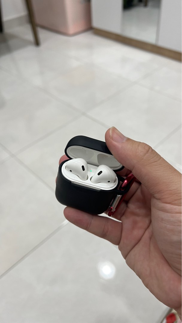 AirPod 1st Gen, Audio, Headphones & Headsets on Carousell