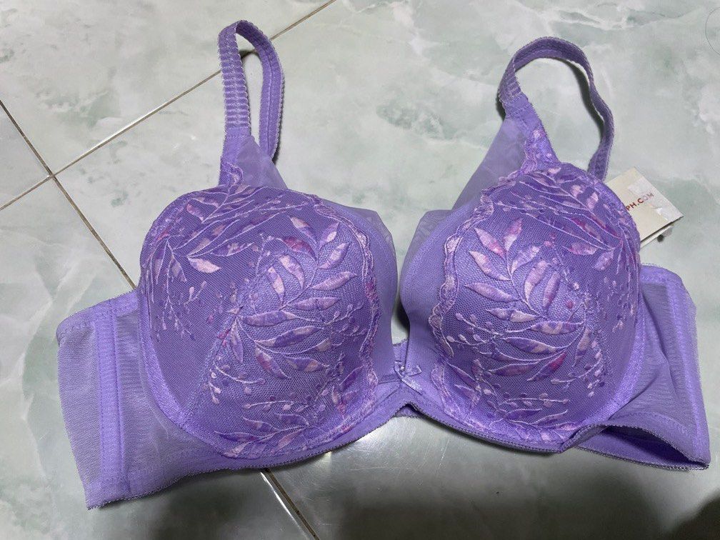 Bnwt triumph purple lilac bra with essential oil inside padding 80C 36C retail $99, Women's ...