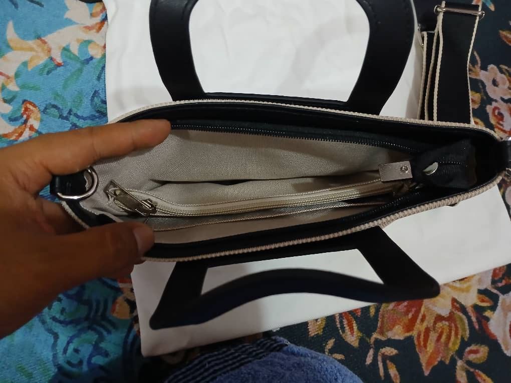 Cream Couch x Colgate Tote, Women's Fashion, Bags & Wallets, Tote Bags on Carousell