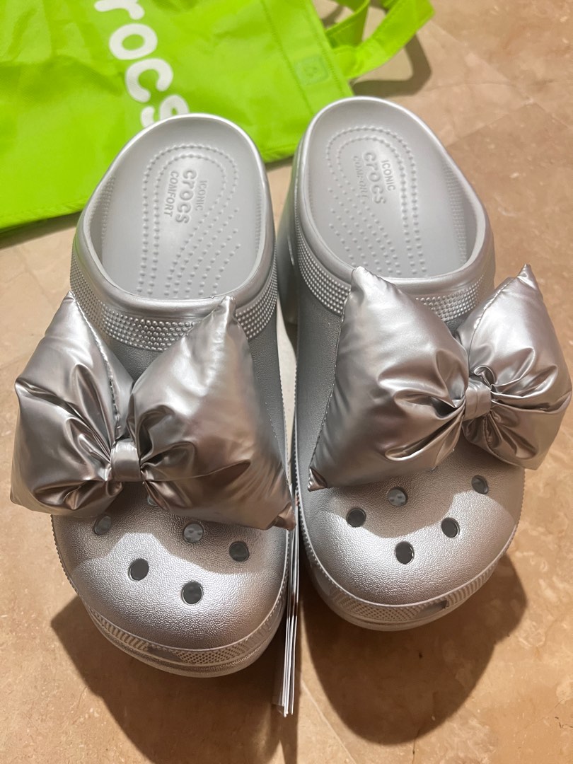 Crocs Siren Bow Clog, Women's Fashion, Footwear, Wedges on Carousell