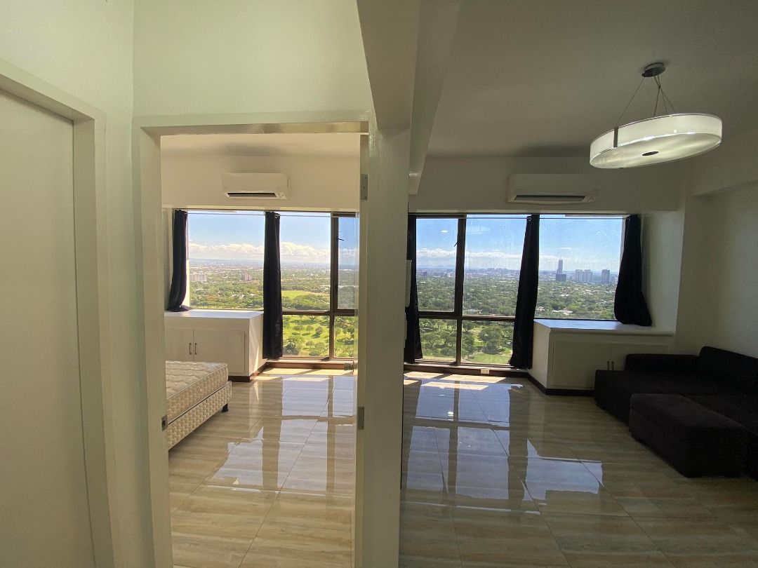 FOR SALE: Bellagio 3 - 1 Bedroom Unit, 60 Sqm., Golf Course View, BGC ...