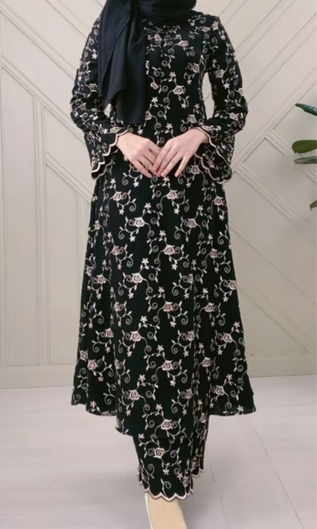 IRIS RAFAEL, Women's Fashion, Muslimah Fashion, Baju Kurung & sets on ...