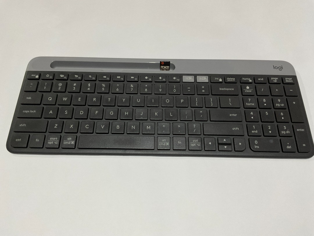 Logitech K580 Slim Multi-device Wireless Keyboard (Graphite), Computers & Tech, Parts ...