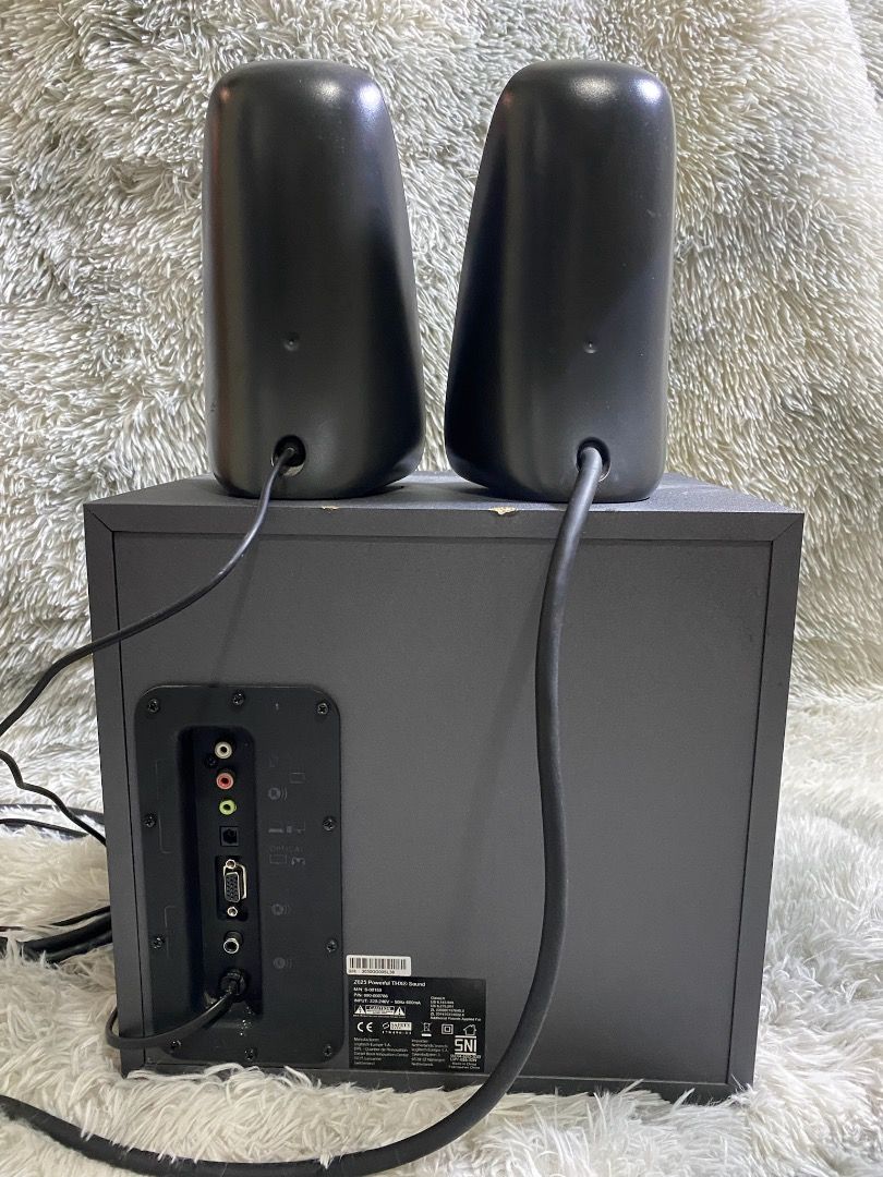 Logitech Z625 THX Certified 2.1 Speaker System with Subwoofer Multi ...