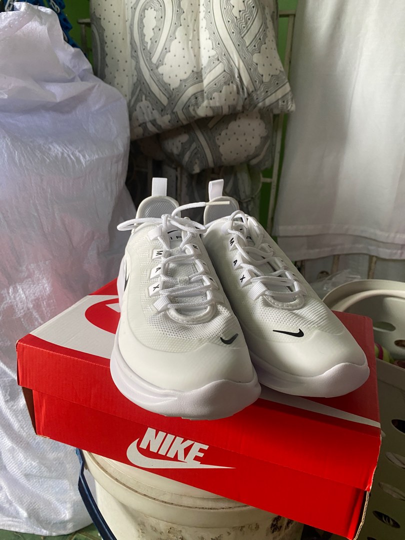 Nike Air Max Axis Running Shoes, Women's Fashion, Footwear, Sneakers on ...