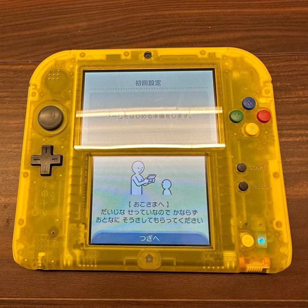 Nintendo 2DS Pokemon Pikachu, Video Gaming, Video Game Consoles ...