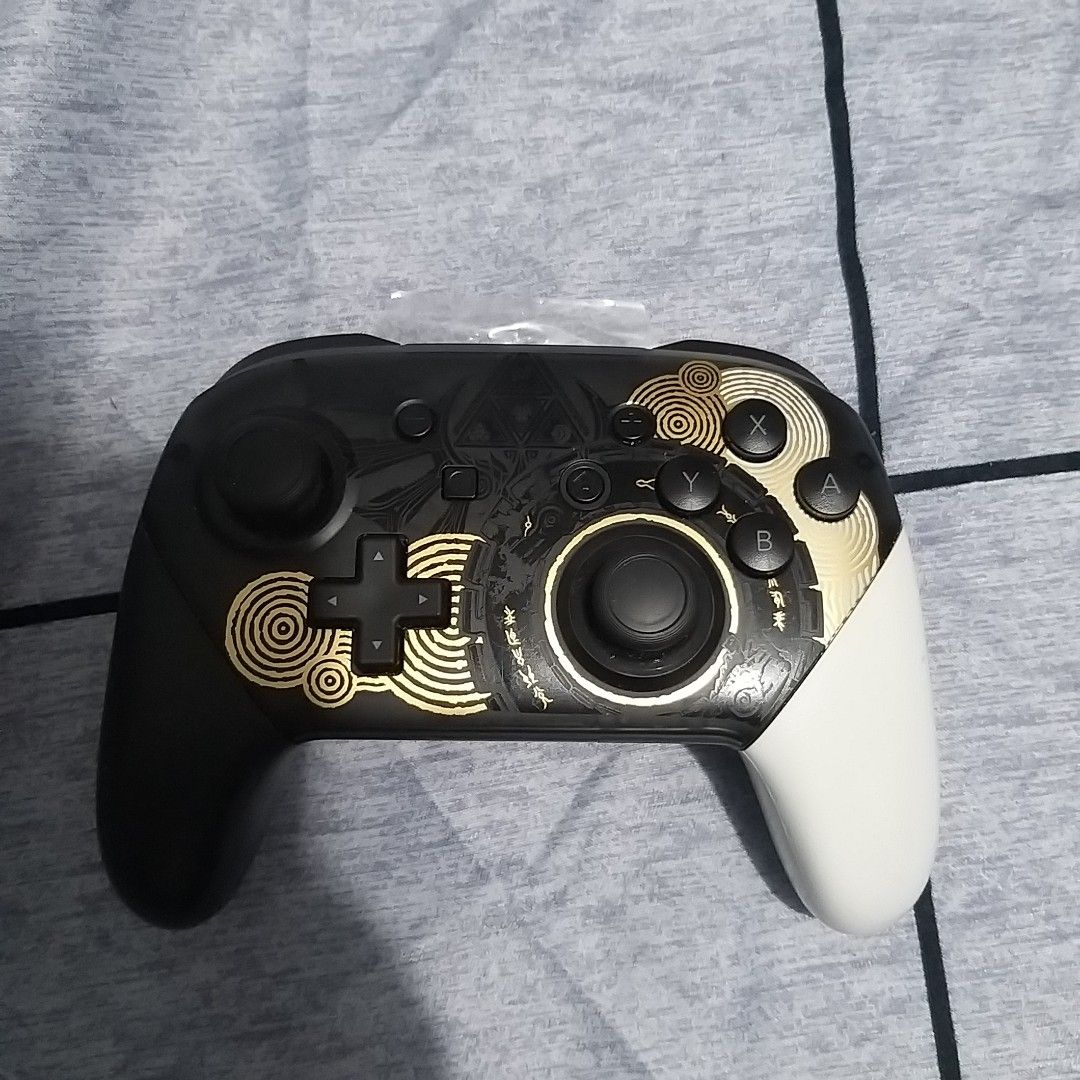 Nintendo ProCon Zelda ToTk ver, Video Gaming, Gaming Accessories ...