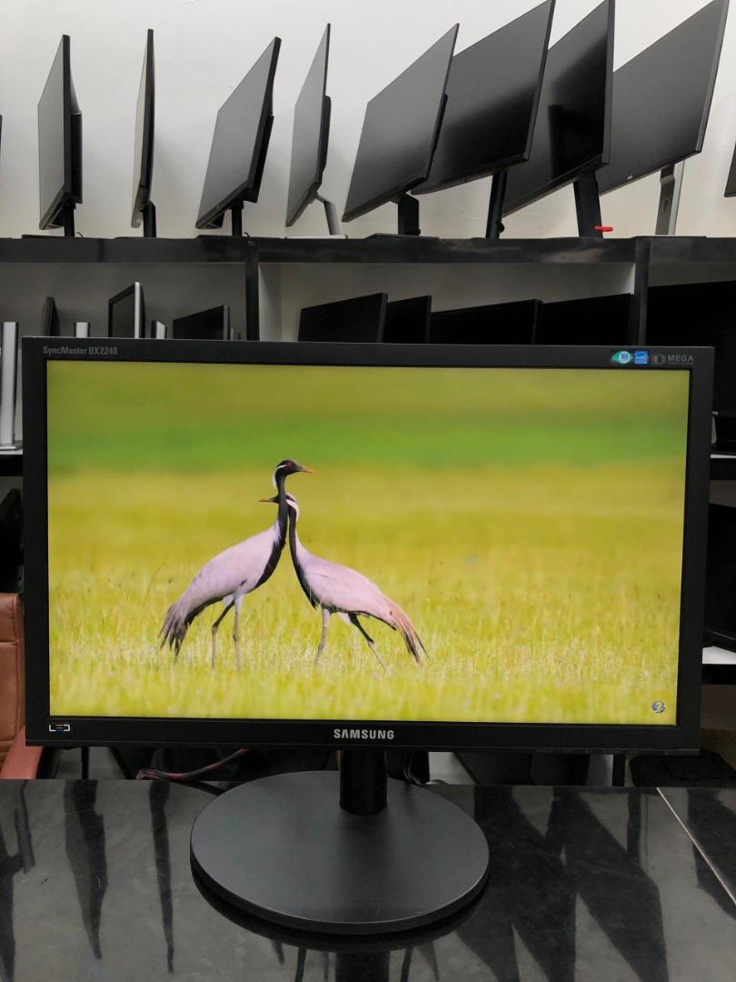 Samsung LCD TFT LED BX2240 22" LED FHD Monitor, Computers & Tech, Parts ...