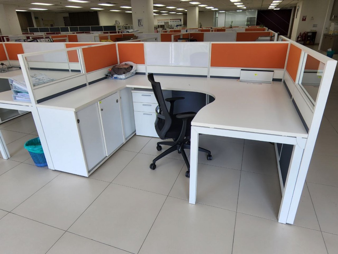 SET L SHAPE TABLE WITH PARTITION, Furniture & Home Living, Furniture ...