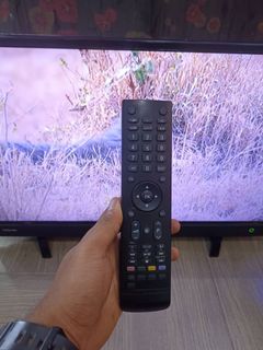 Toshiba 40L2400VM LED TV (skrin rosak) (boleh nego), TV & Home ...