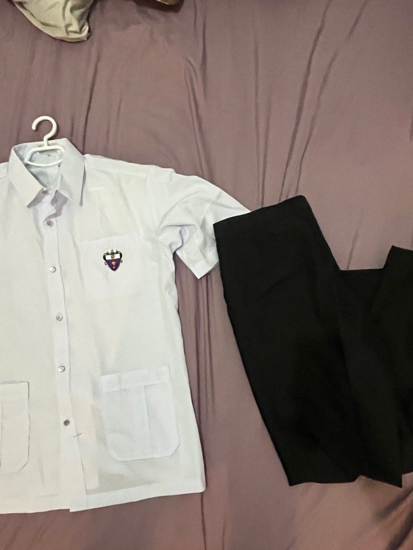 UST PHARMACY UNIFORM, Men's Fashion, Tops & Sets, Tshirts & Polo Shirts ...