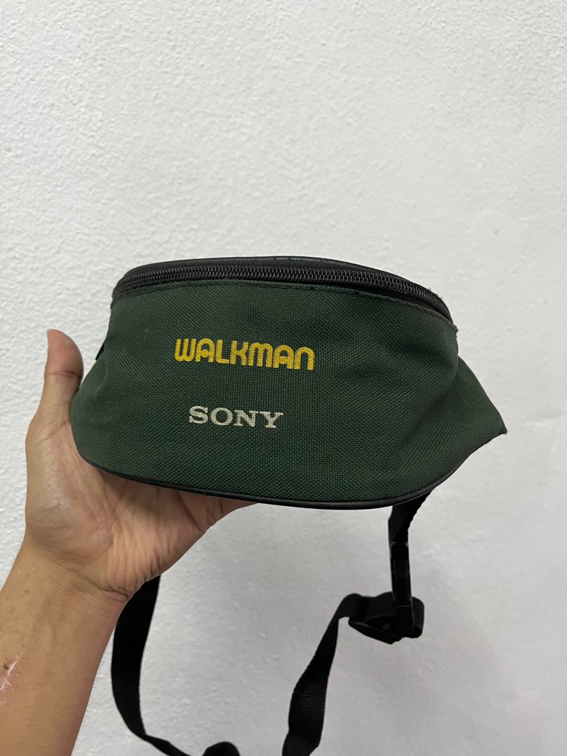 VINTAGE SONY WALKMAN POUCH BAG, Men's Fashion, Bags, Belt bags ...
