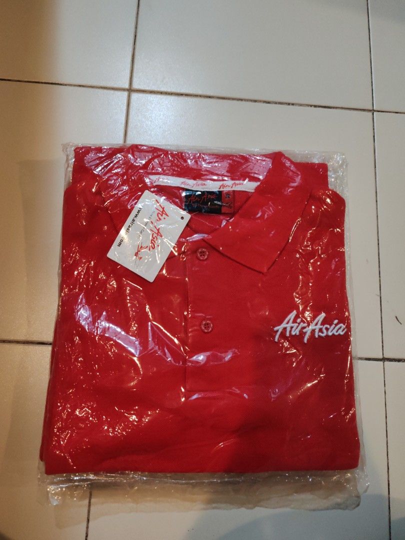 AirAsia Polo Shirt Original, Men's Fashion, Activewear on Carousell