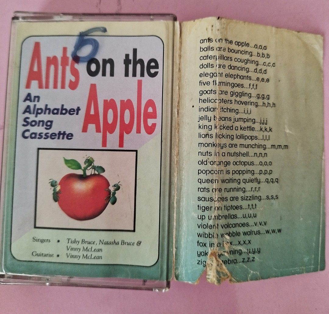 (Cassette) Vintage kids' english-learning songs, Hobbies & Toys ...