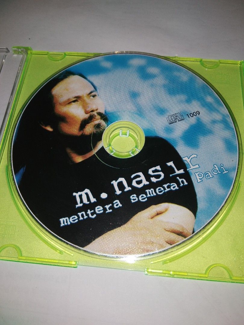 CD m.nasir MENTERA SEMERAH PADI, Hobbies & Toys, Music & Media, CDs & DVDs on Carousell