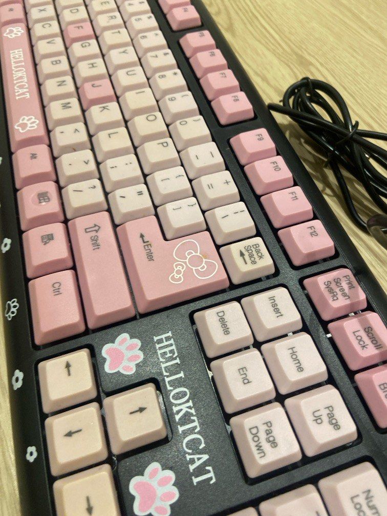hello kitty themed keyboard + mouse, Computers & Tech, Parts ...