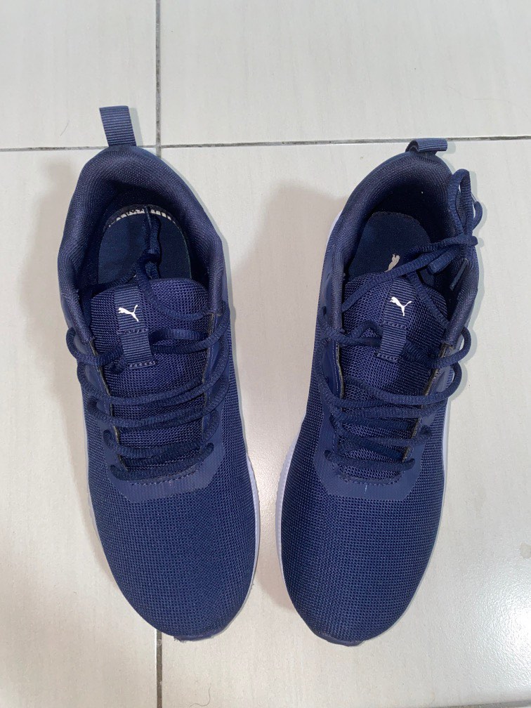 Kasut puma, Women's Fashion, Footwear, Sneakers on Carousell