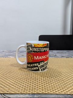 Manchester United man utd medallion collection, Hobbies & Toys ...