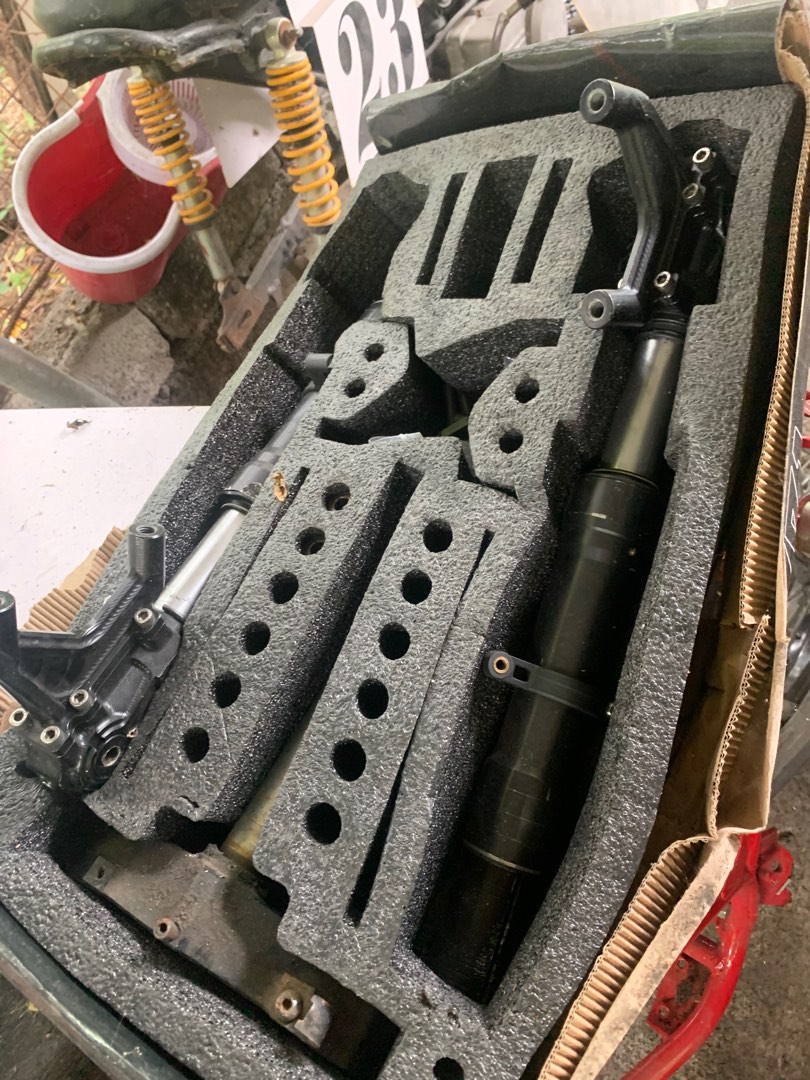 mvr1 twin disc shock for sniper 150 ,, Motorbikes, Motorbike Parts ...