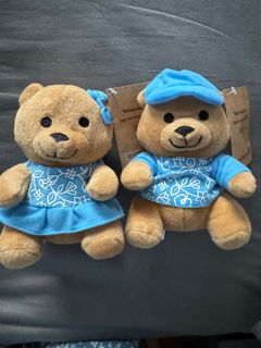 SIA Singapore airline couple bear, Hobbies & Toys, Toys & Games on ...