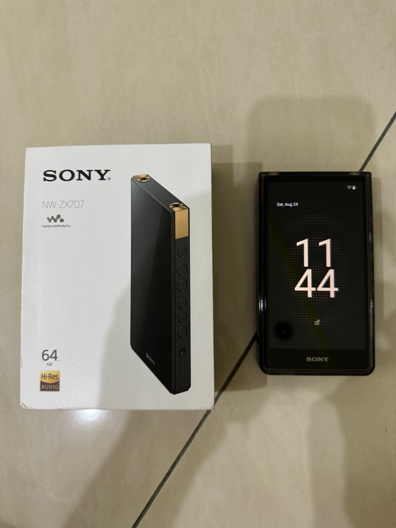 Sony NW-ZX707 Walkman Music Player, Audio, Portable Music Players on ...
