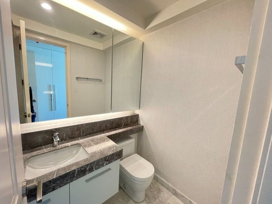 3BR Edades Suites Rockwell Makati – "B" Unit facing Amenities, Property ...