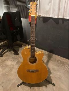 Cate acoustic guitar with EQ, Hobbies & Toys, Music & Media, Musical ...