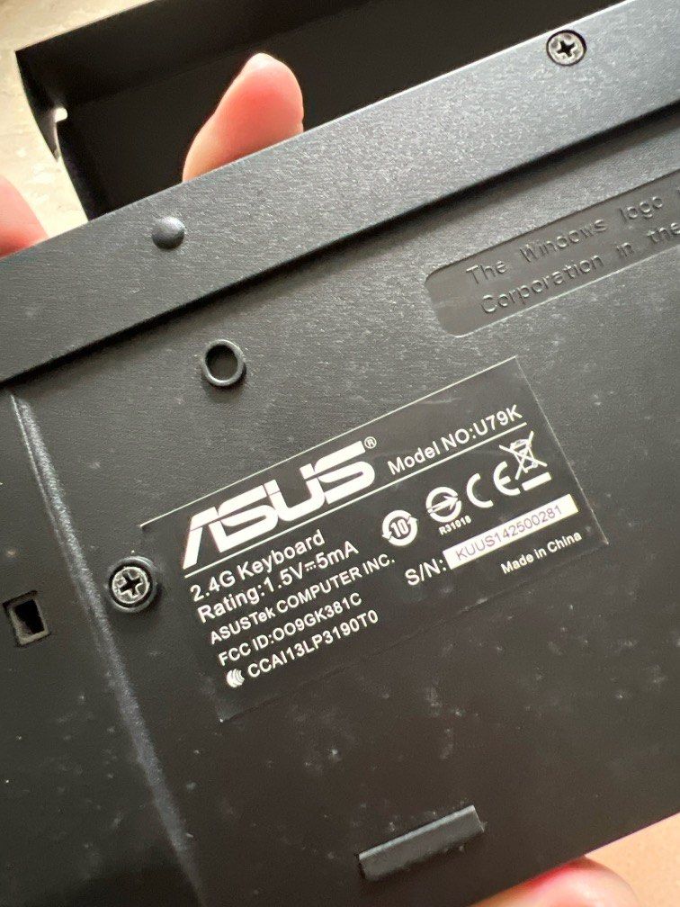 ASUS wireless keyboard, Computers & Tech, Parts & Accessories, Computer Keyboard on Carousell