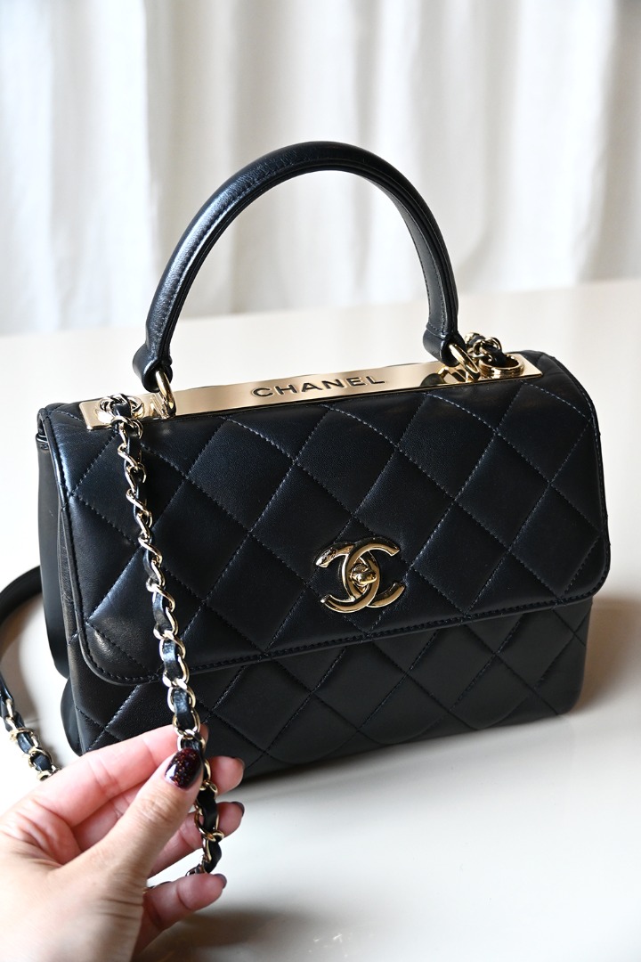Authentic Chanel Medium Light Gold Hardware, Luxury, Bags & Wallets on ...