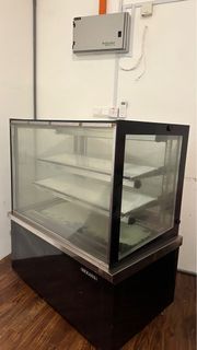 GLASS CAKE SHOWCASE CHILLER / CAKE DISPLAY CHILLER / TABLE TOP CAKE ...