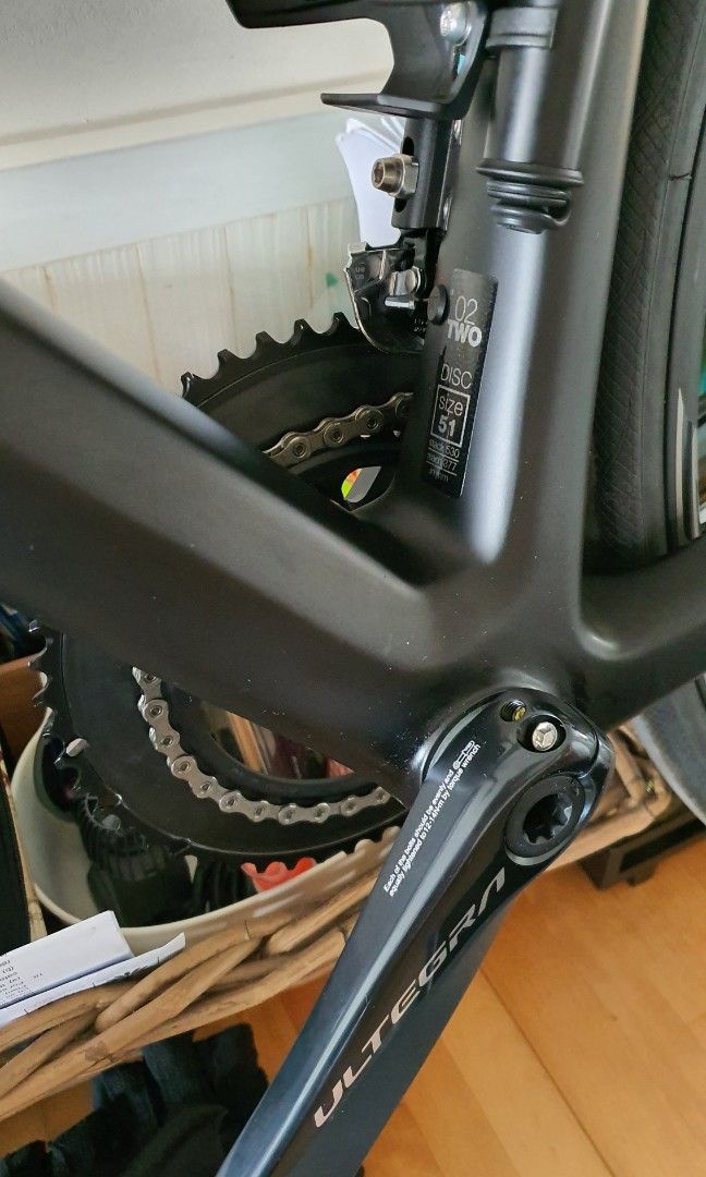 BMC Teammachine SLR02 DISC Two Ultegra Road Bike 2019 on Carousell