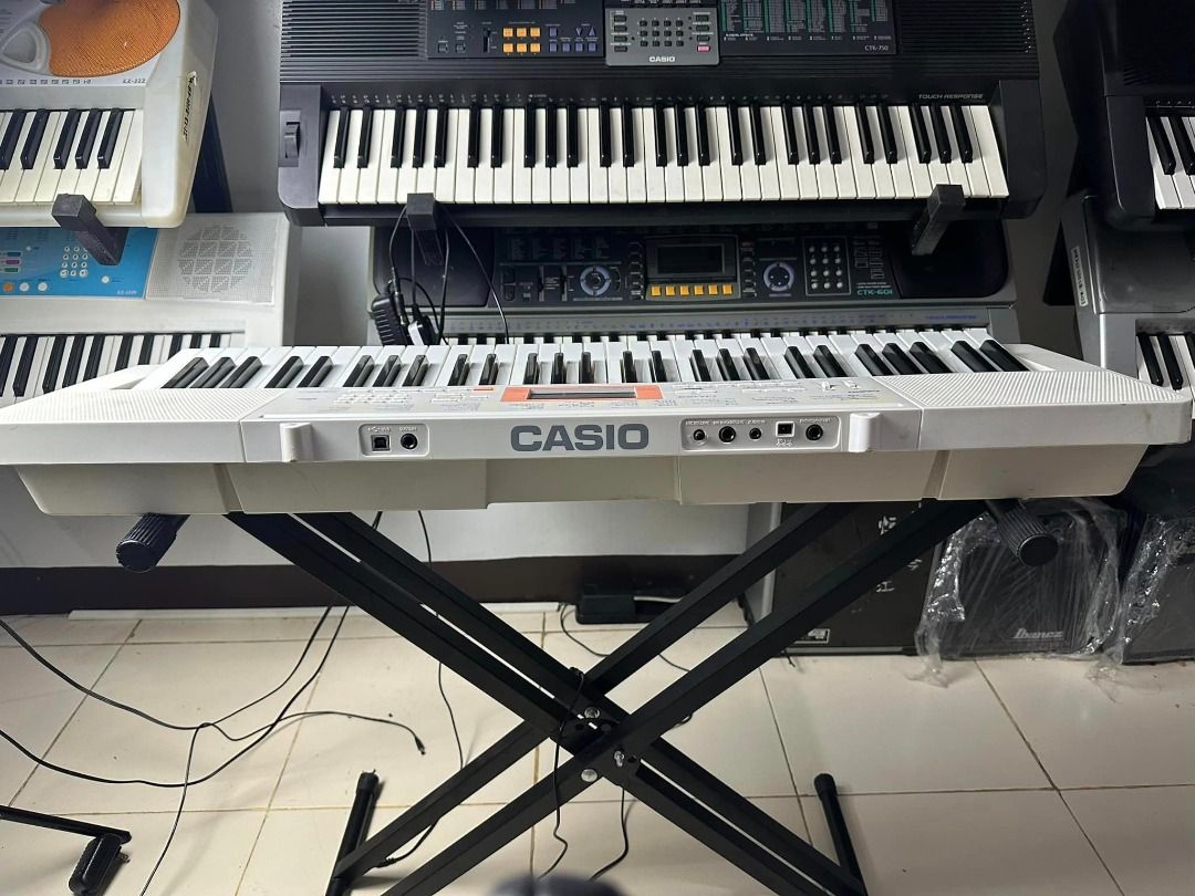 Casio LK-123 Keyboard Piano Organ 61 Keys Touch Response Semi Weighted, Hobbies & Toys, Music ...