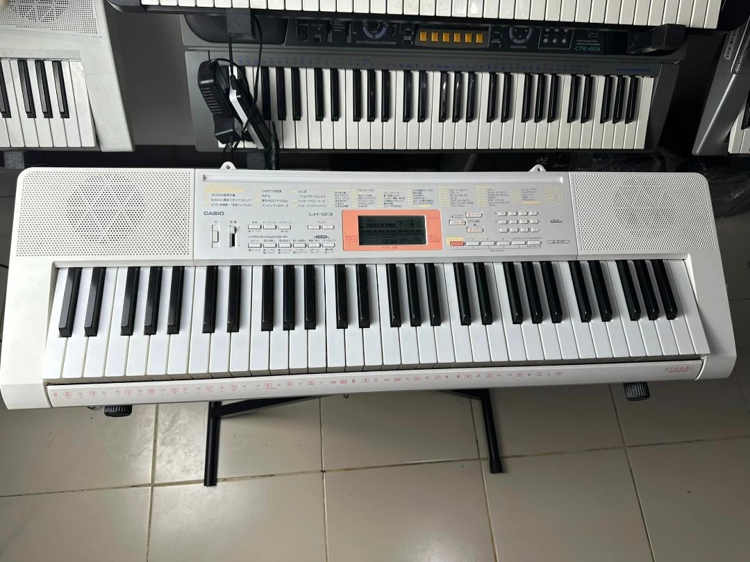 Casio LK-123 Keyboard Piano Organ 61 Keys Touch Response Semi Weighted, Hobbies & Toys, Music ...