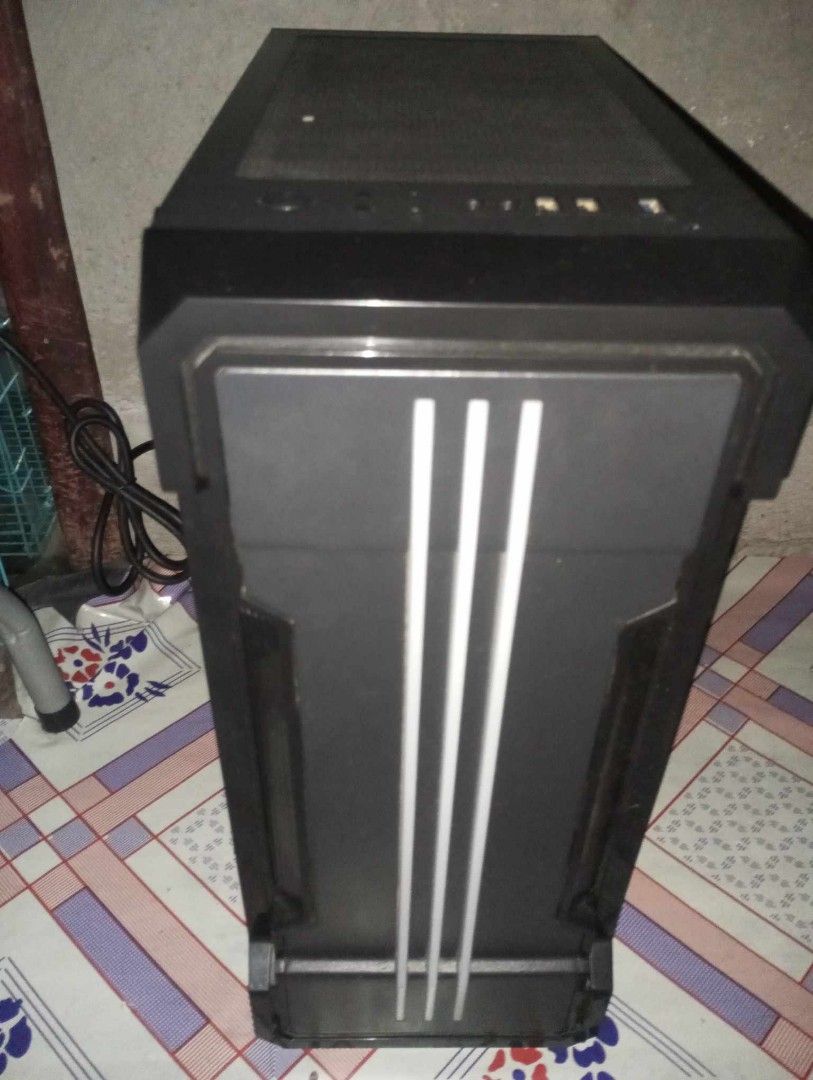 DEFECTIVE SYSTEM UNIT, Computers & Tech, Desktops on Carousell