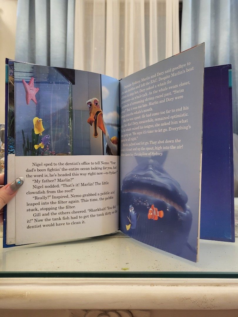 Disney/Pixar Finding Nemo Book, Hobbies & Toys, Books & Magazines ...