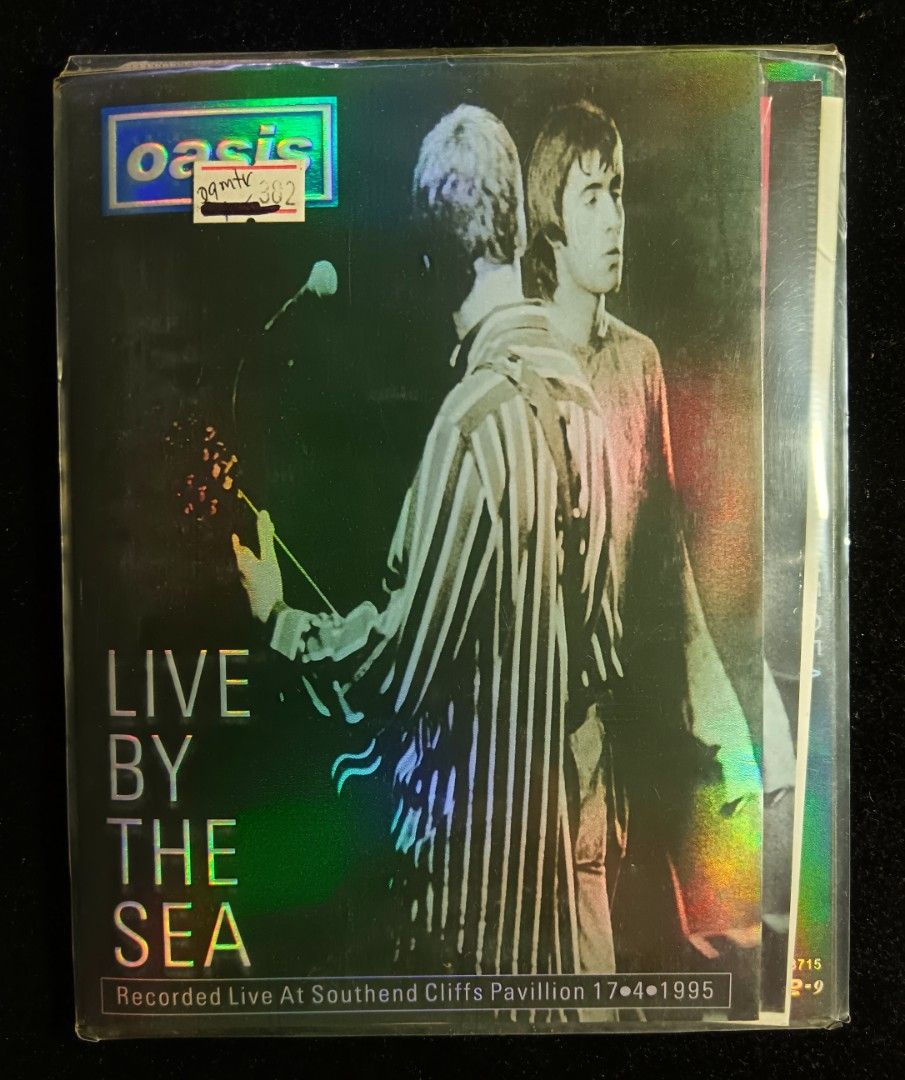 DVD Oasis Live By The Sea Concert Preowned, Hobbies & Toys, Music ...