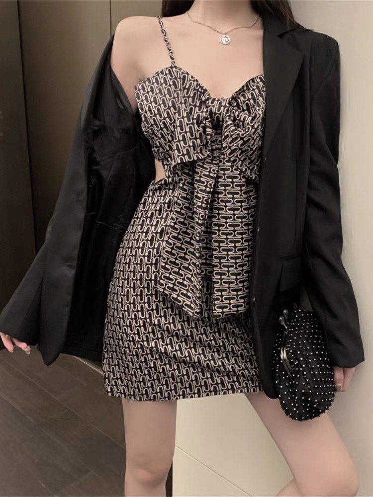 French Niche Design Feel Fairy Sling Dress Narrow Waist Slimmer, Women ...