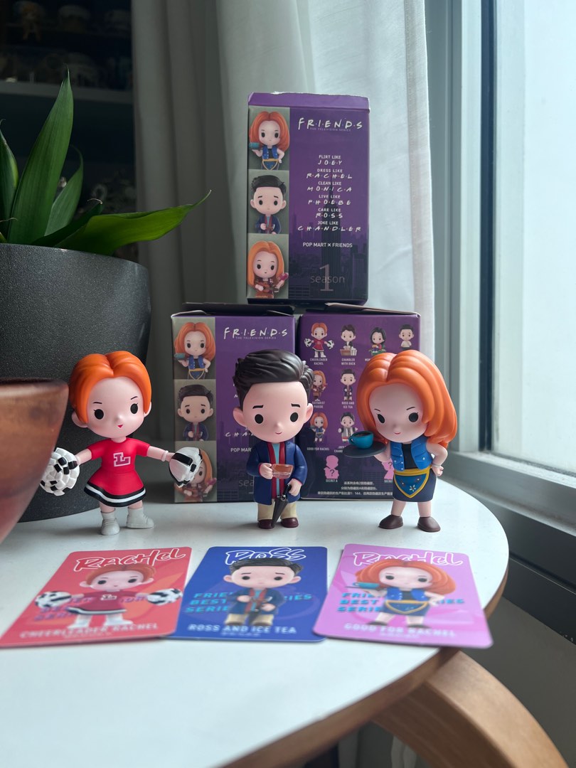 Friends POPMART (Ross and Rachel), Hobbies & Toys, Toys & Games on ...